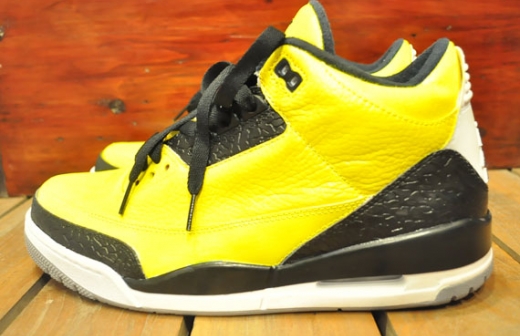 TalkKicks: Air Jordan 3 "Lightning" Custom