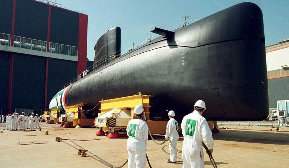 Warships-Arabic: الفصل الثالث-الغواصات التقليدية -Khalid/Agosta 90B ...