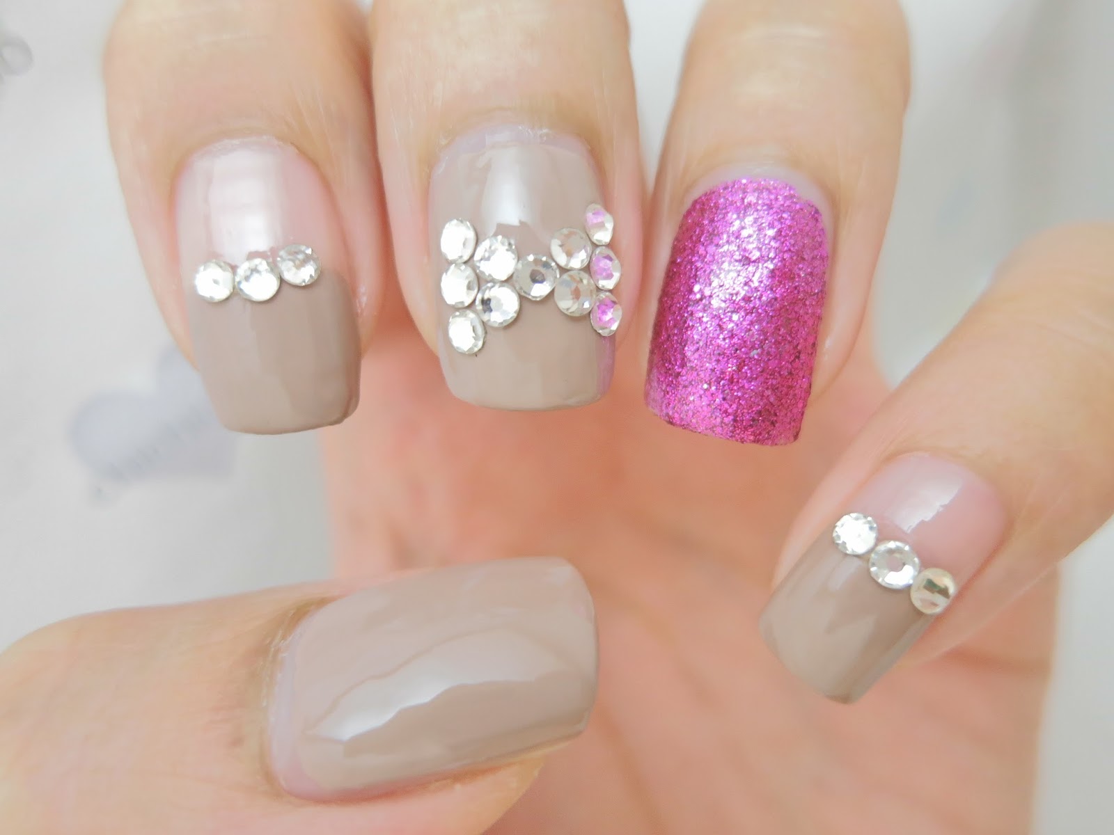Pink Bling Nail Art - chichicho~