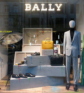 RetailStoreWindows.com: Bally, London