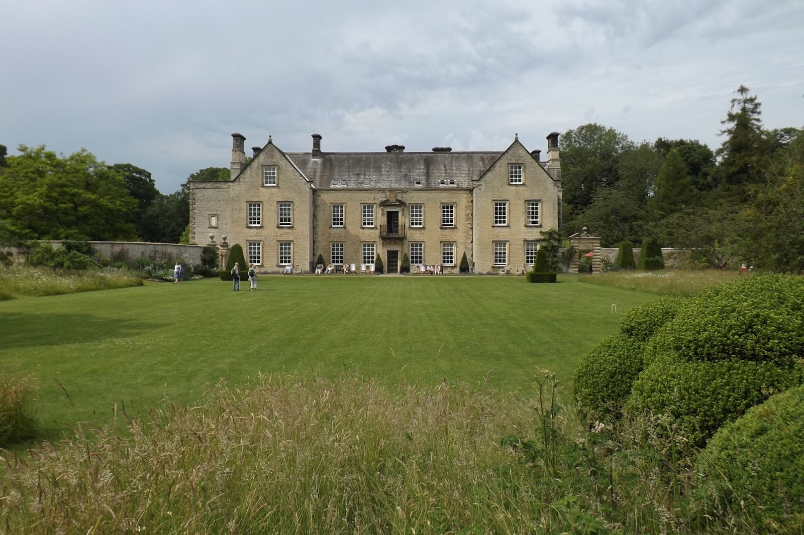 Annie's Little Plot: A tour of ..... Nunnington Hall