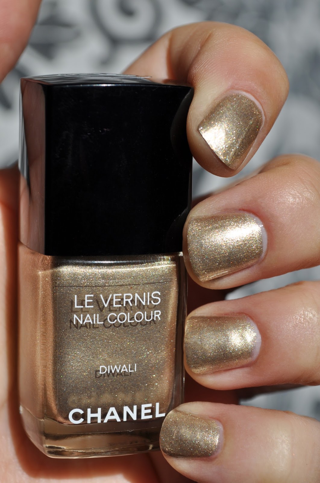 Chanel's Diwali Nail Laquer, Truly A Festival of Lights [ So Lonely in ...