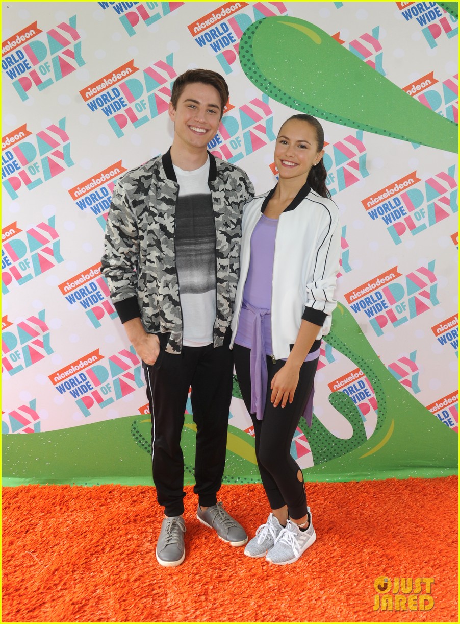NickALive!: Alex Hook & Carson Rowland Have a Blast at Nickelodeon's ...