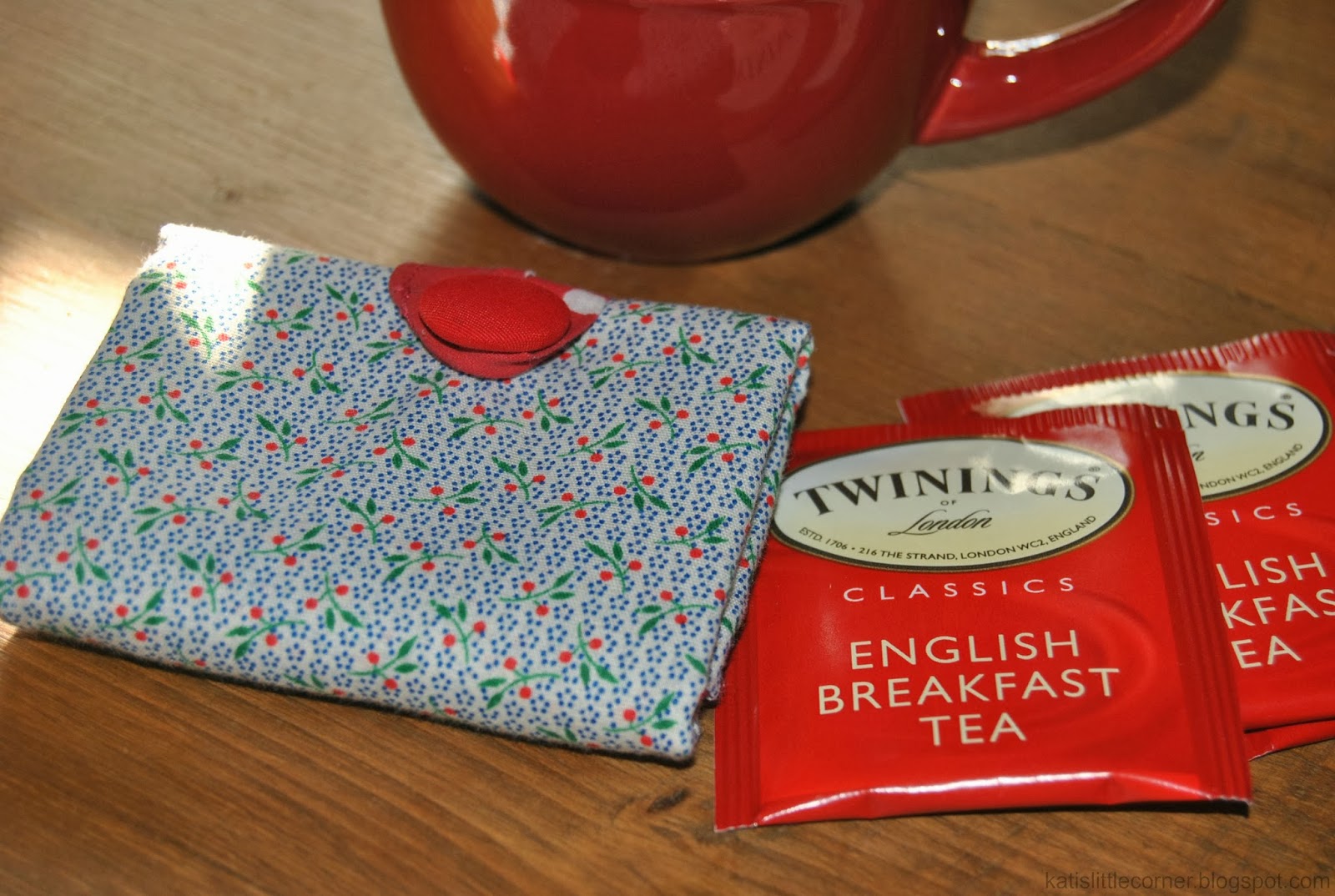 Kati's Corner: {31 Days of Pinterest Completed} Tea Bag Travel Pouch