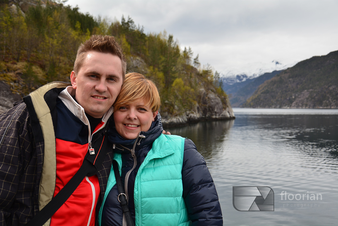 Wodospad Langfossen i Åkrafjord - photo-travel.pl
