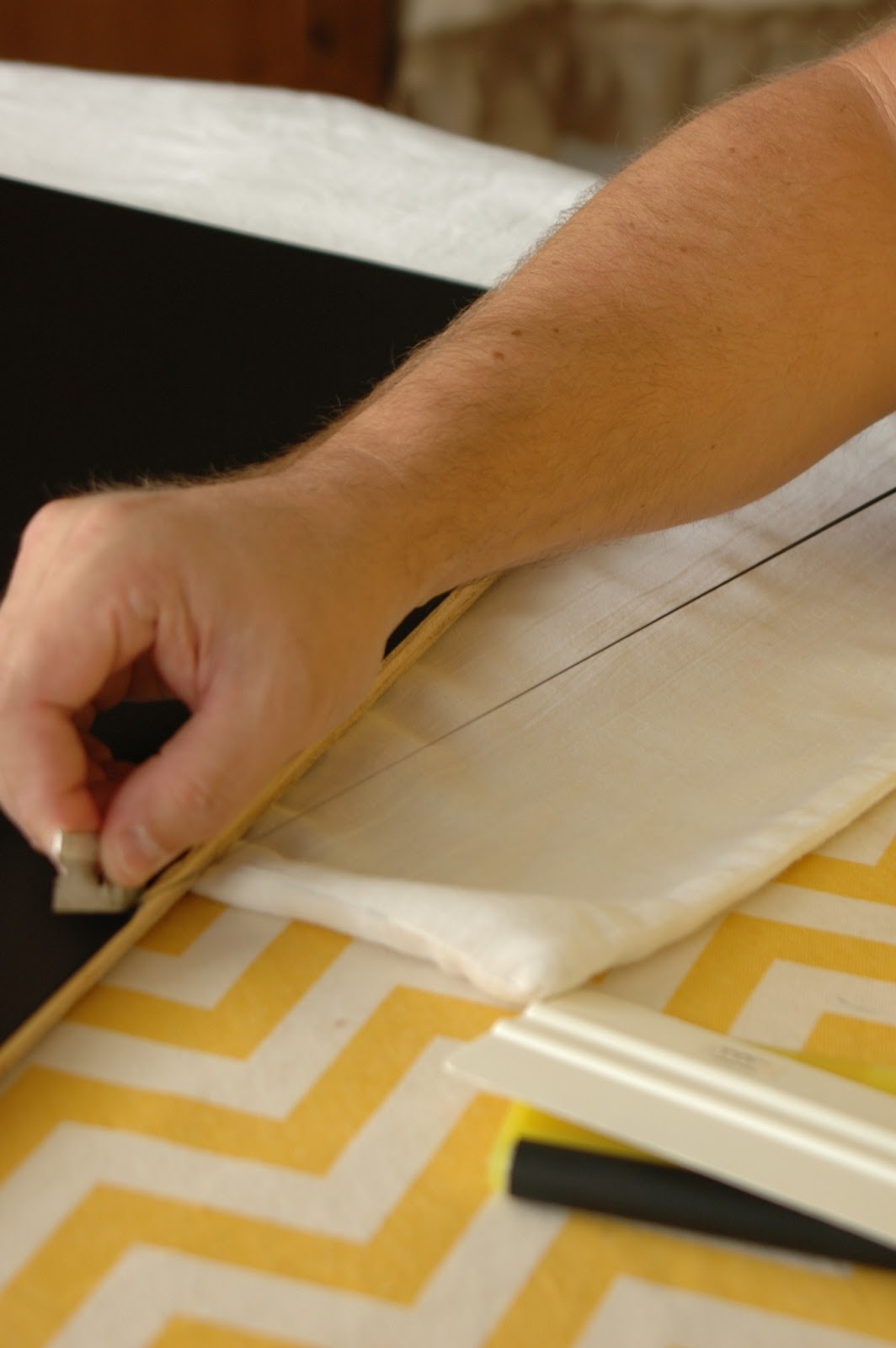 Simply Suzanne's AT HOME: diy framed chalkboard