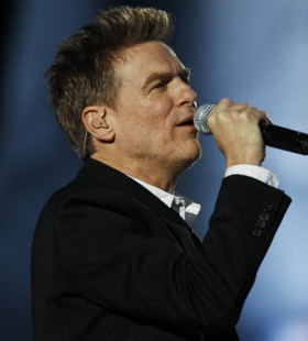 Bryan Adams HairStyle (Men HairStyles)