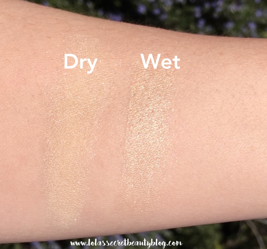 lola's secret beauty blog: HOURGLASS Ambient Strobe Lighting Powder in ...