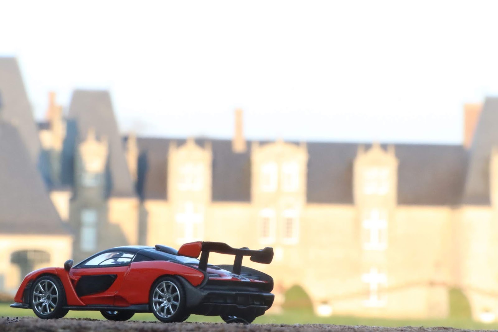 La McLaren Senna par Mini GT - Mininches
