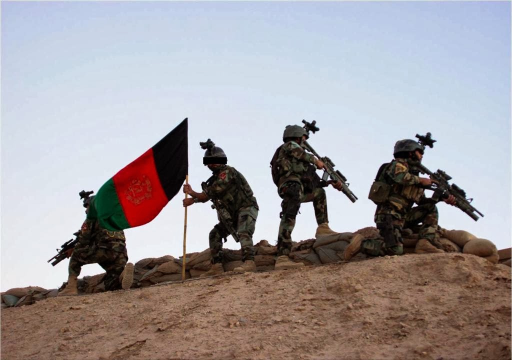 Afghan Commandos Rais Afghanistan's National Flag Over Kuh-e Musa Qala ...