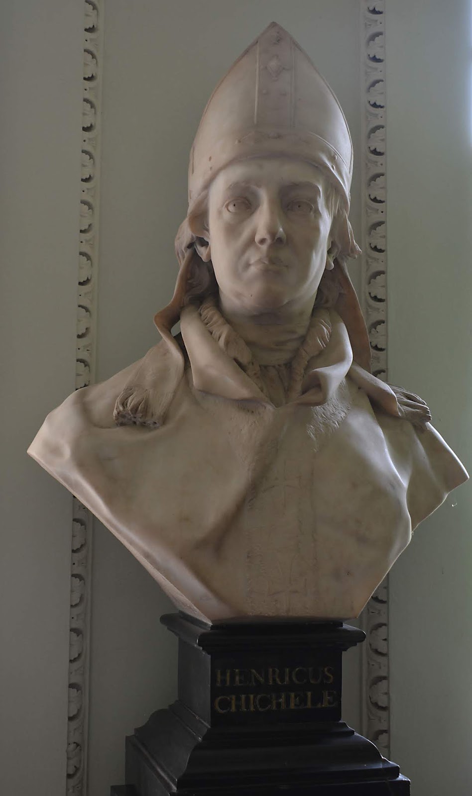 Bath, Art and Architecture: Bust of Henry Chichele, Archbishop of ...