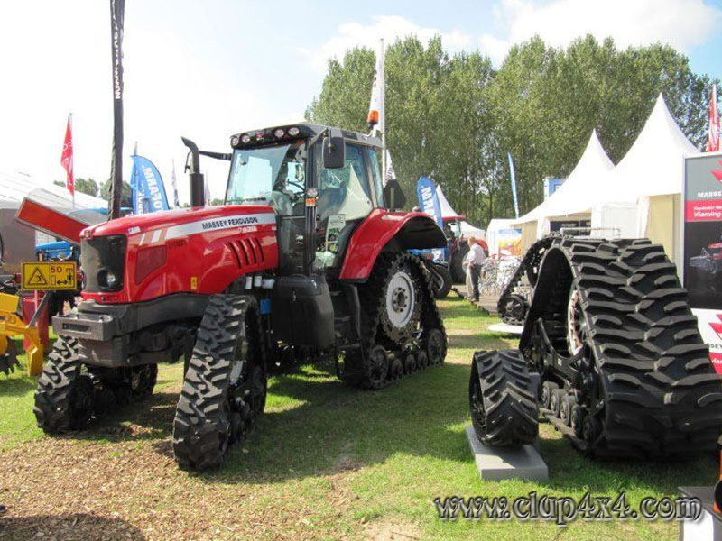 Tractors - Farm Machinery: Massey Ferguson Soucy Track