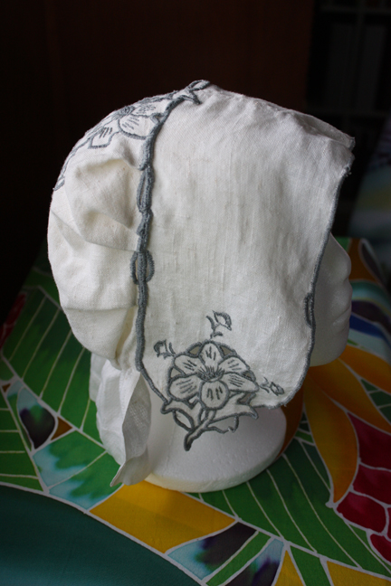 Colonial Style Bonnets
