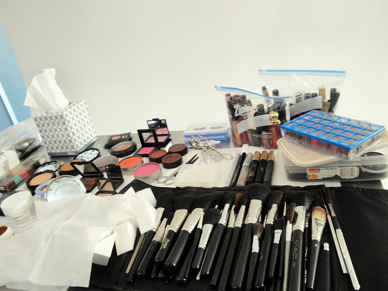 Makeup Artist Series - Celebrity MUA Sam Fine Beauty Class - Tons of ...