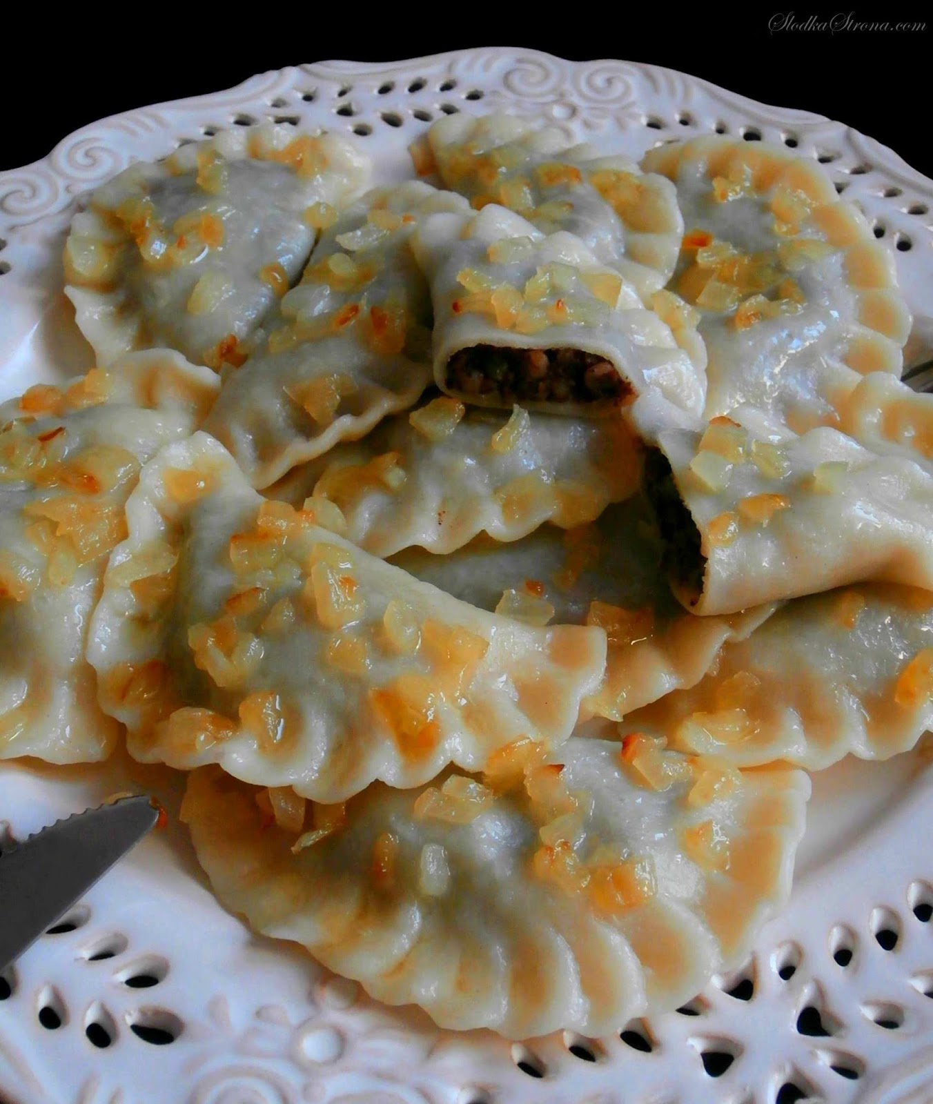 Słodka Strona: Domowe Pierogi z Kaszanką Magdy Gessler