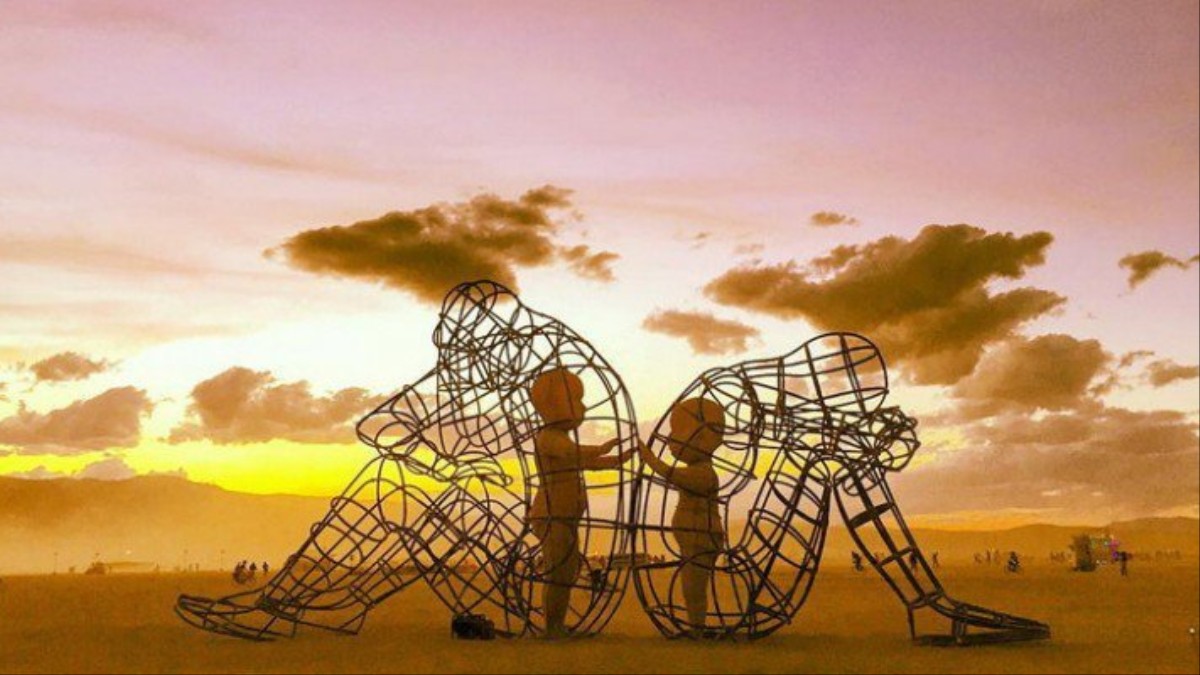 CULTURA: Escultura: “Love” (Amor) ALEXANDER MILOV