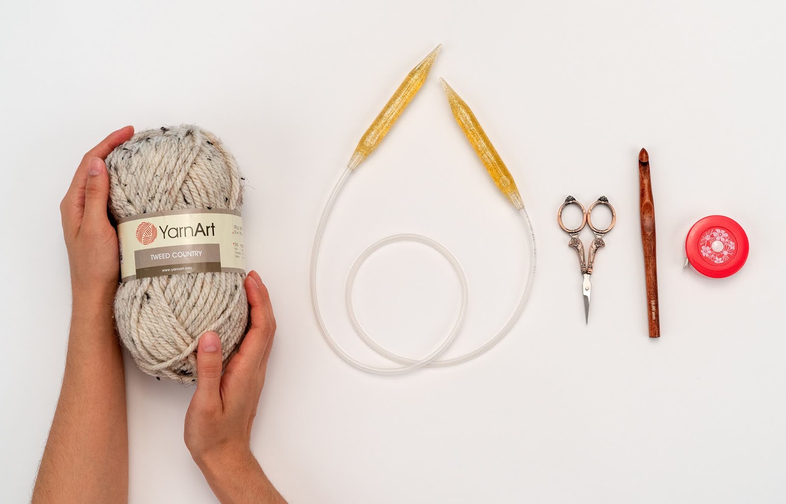 Brenna Ann Handmade: FREE KNITTING PATTERN - The Classic Chunky Knit ...