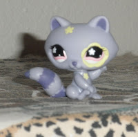 Collectomania: LPS Raccoons
