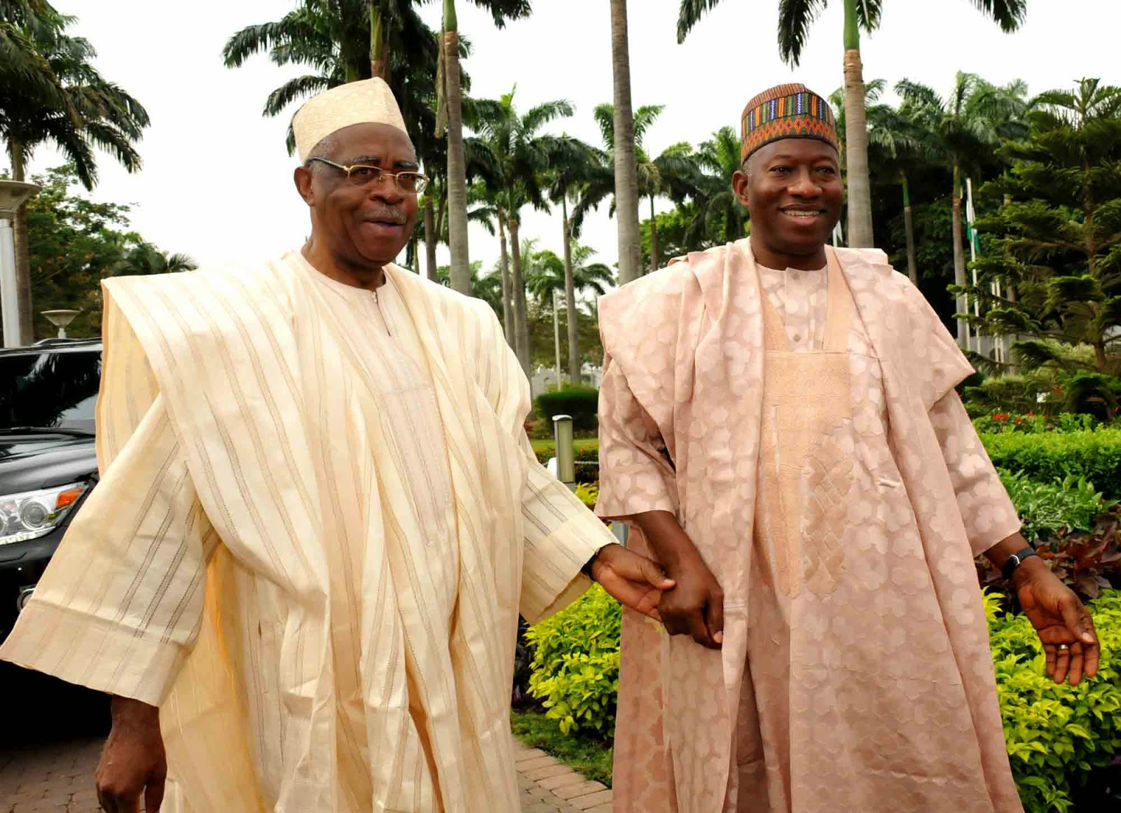 Nigeria Today: Photos: TY Danjuma visits President Jonathan