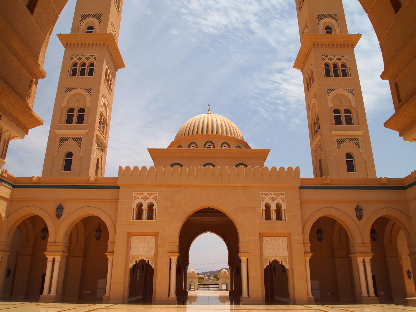 Oman ( عمان ). A voyage to Oman, Middle East - Muscat, As Sib, Salalah ...