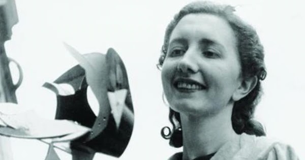 Angeles y Rosas: Yente, Precursora de Altos Conceptos