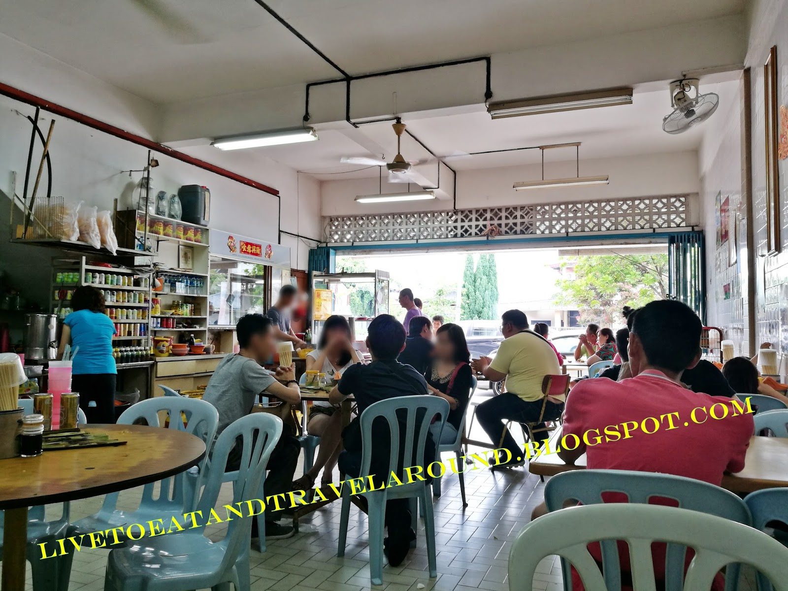 A collection of memories: Pontian: Restaurant Heng Heng and Kedai Kopi ...