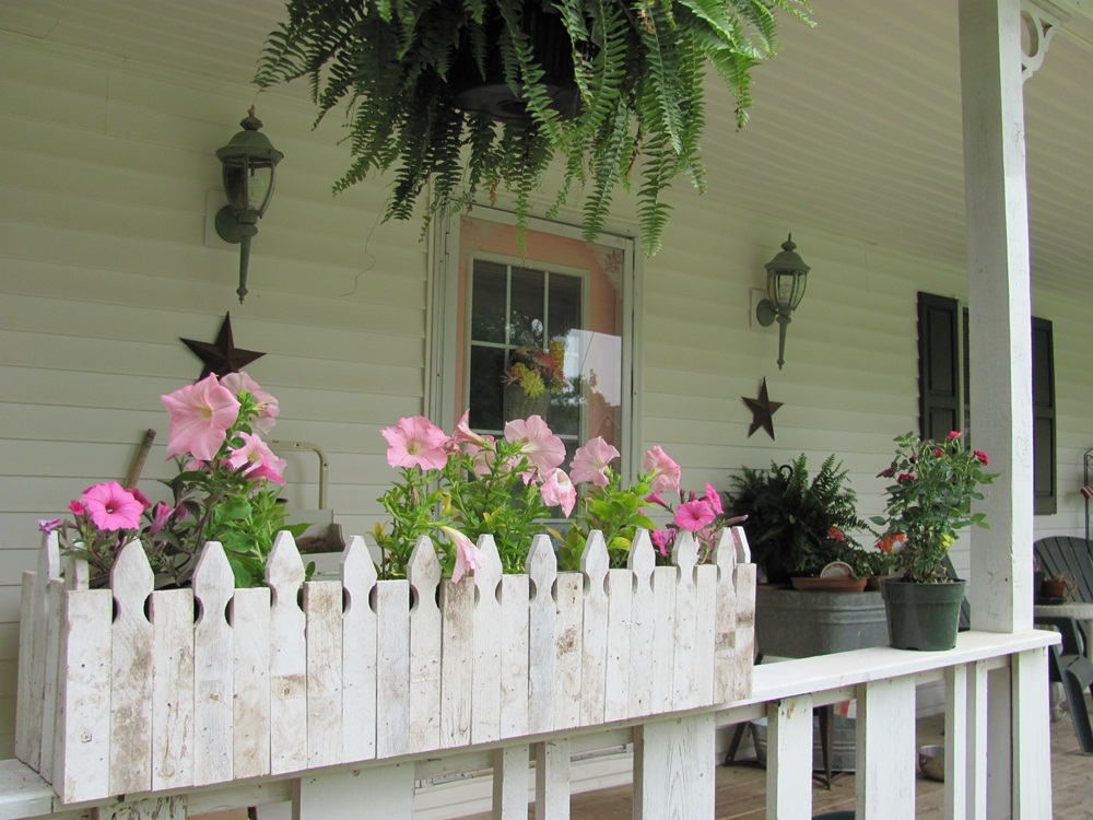 Sharon's Wannabe Cottage: Pink Door , Pink Saturday Birthday