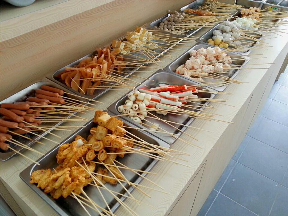 吃喝玩乐: Kepong 必吃！！一串Lok Lok 一块钱！