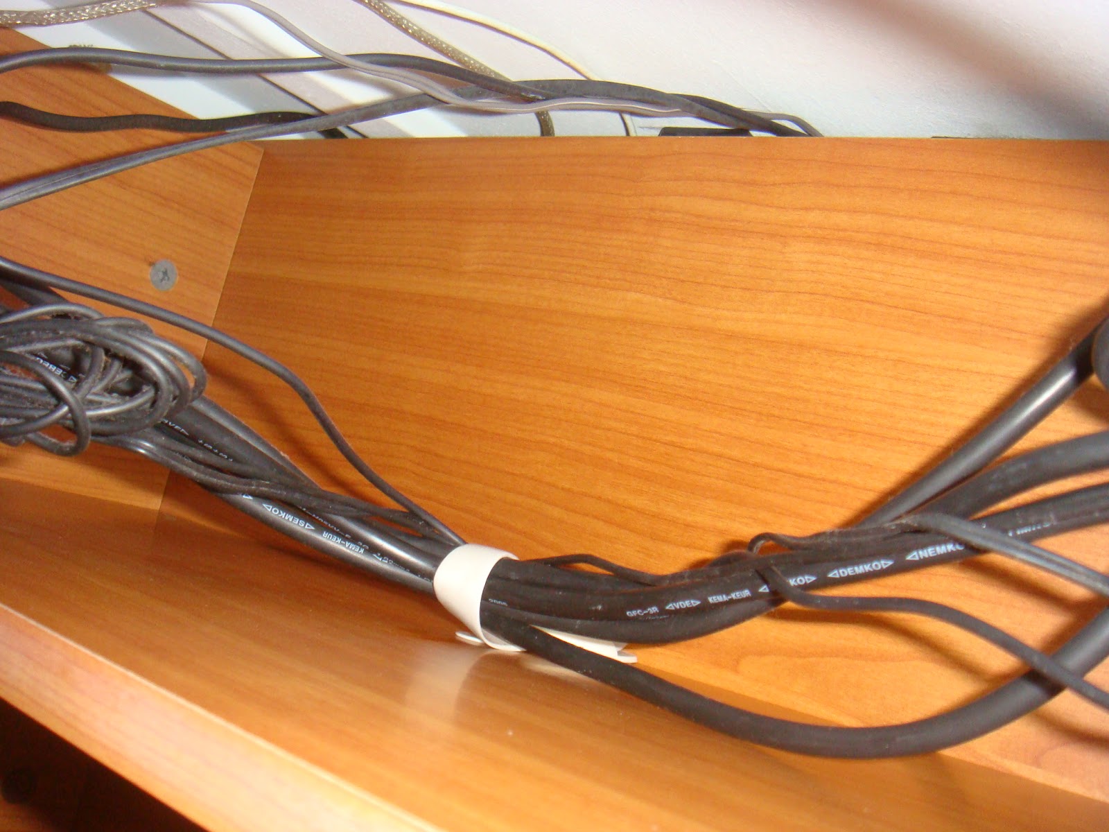PC Parts and Accessories: Cable Management De-cluttered: Home made ...