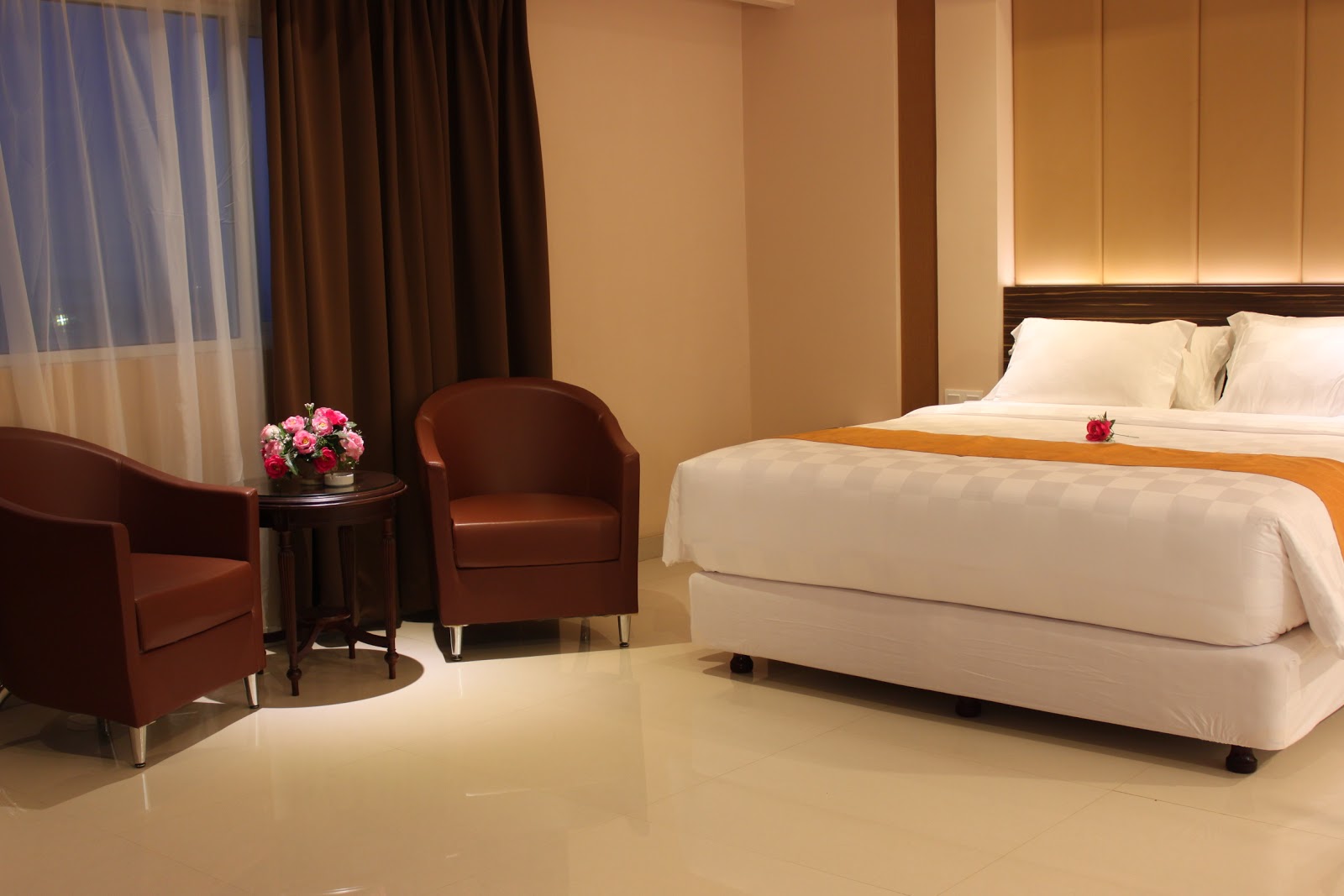 Istana Nelayan Hotel: Our Luxury Room