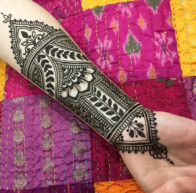 50 Amazing Henna Tattoos For Girls (2018) | TattoosBoyGirl