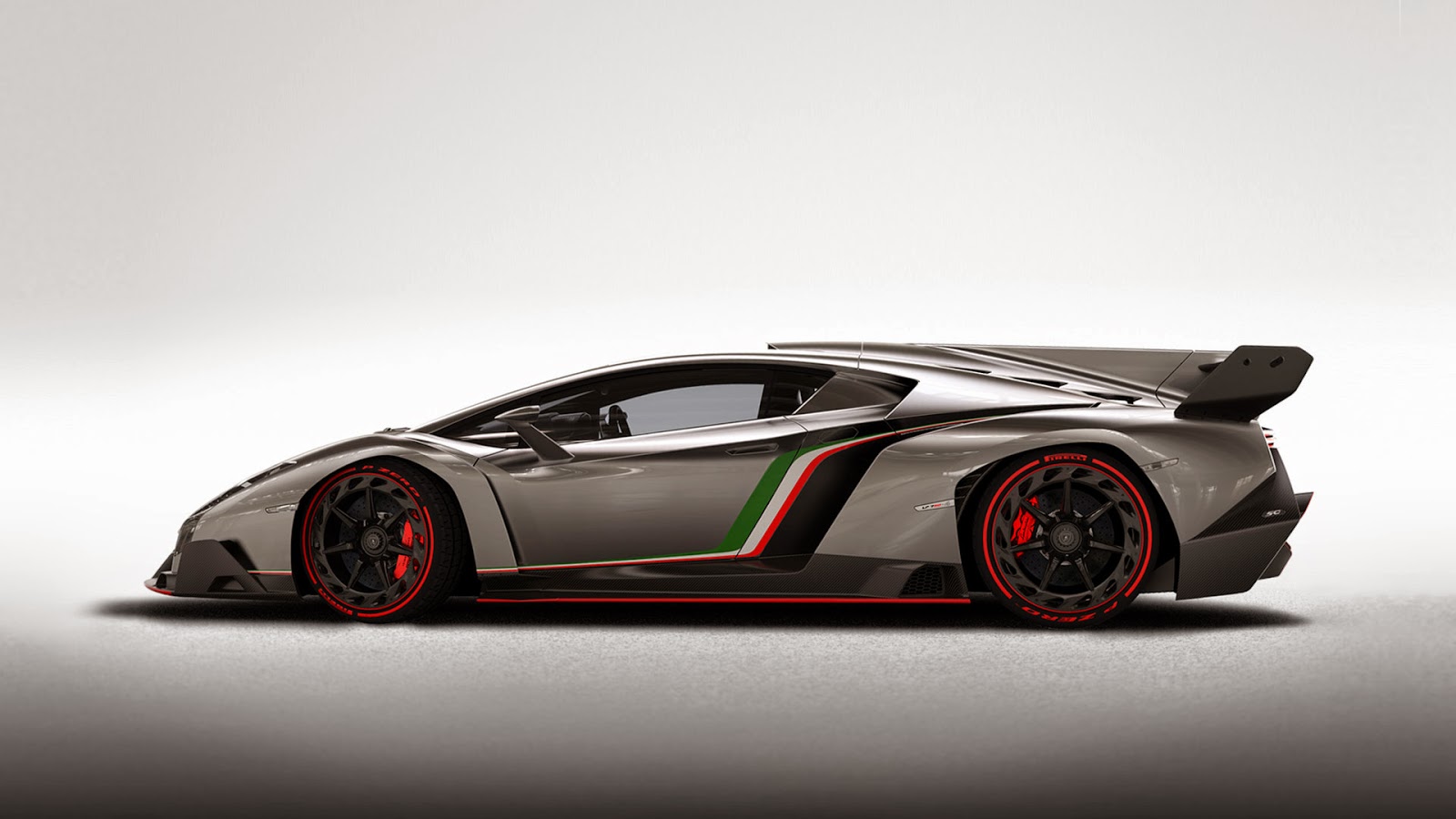 carLover's: Lamborghini Veneno - The Italian Poison!