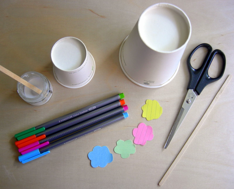 Make and Play !: Paper Cup Castles