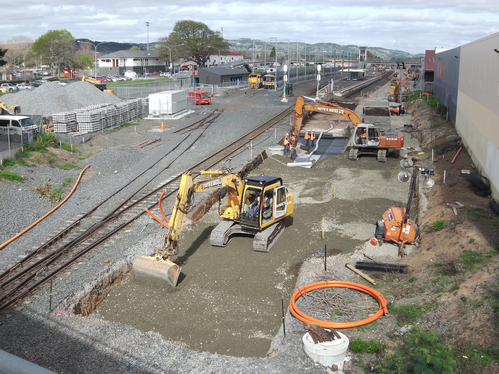 Papakura Station: August 2012