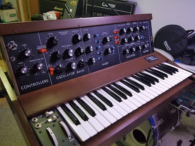 MATRIXSYNTH: Original Moog Minimoog Model D SN 11349