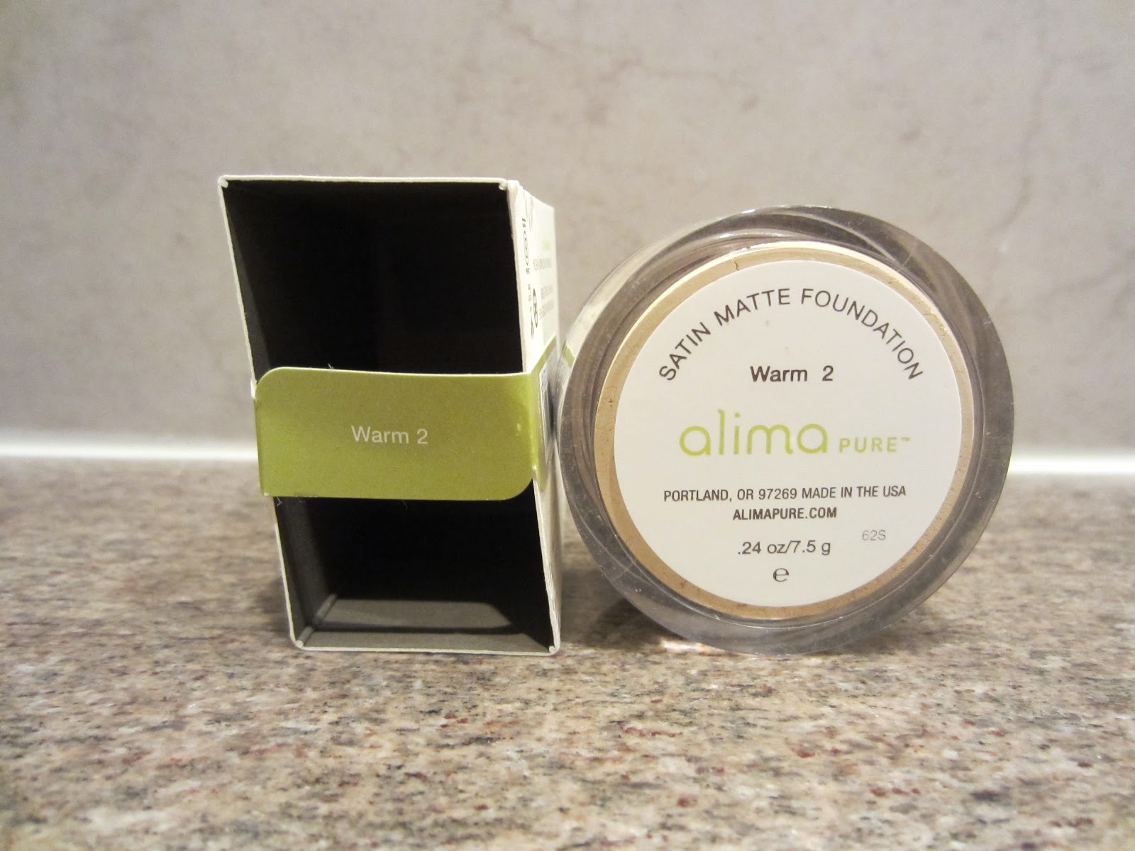 Live It, Love It, Green It: Alima Pure Foundation in Warm 2 Review