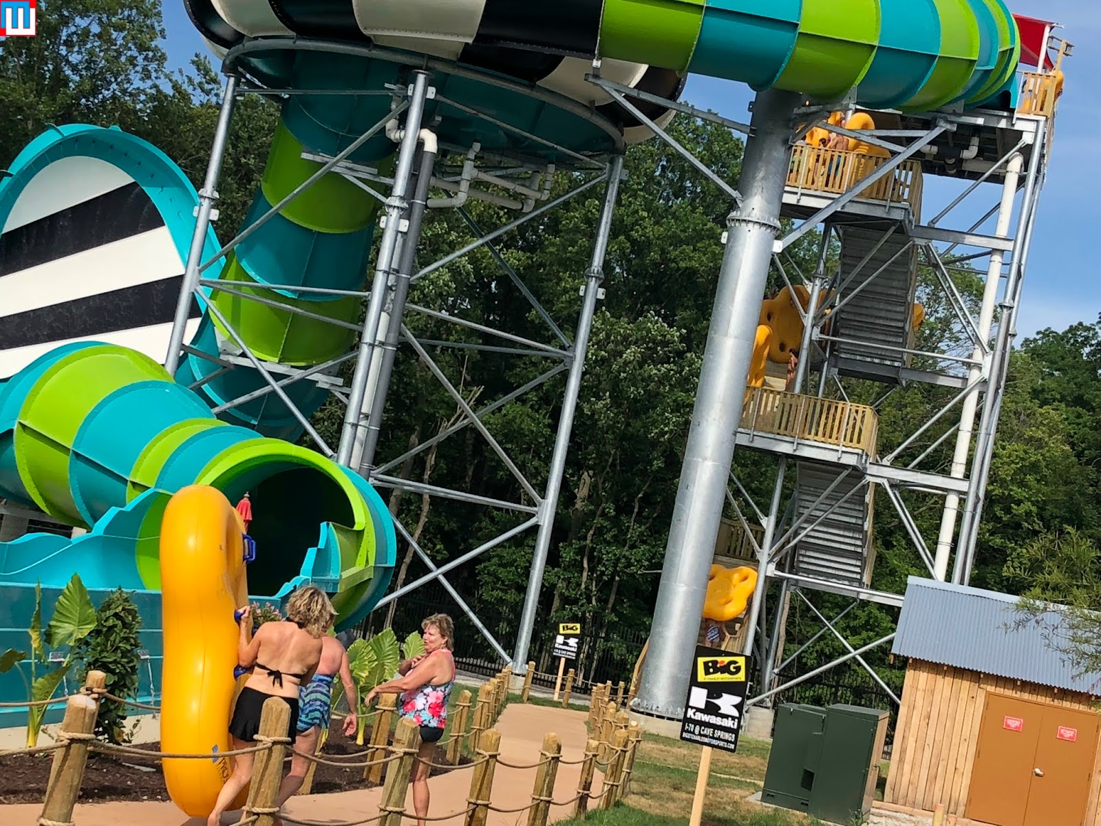 MidwestInfoGuide: Typhoon Twister - NOW OPEN! (HHSTL)