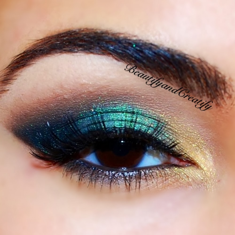 Shimmery Turquoise and Gold Holiday Makeup Tutorial