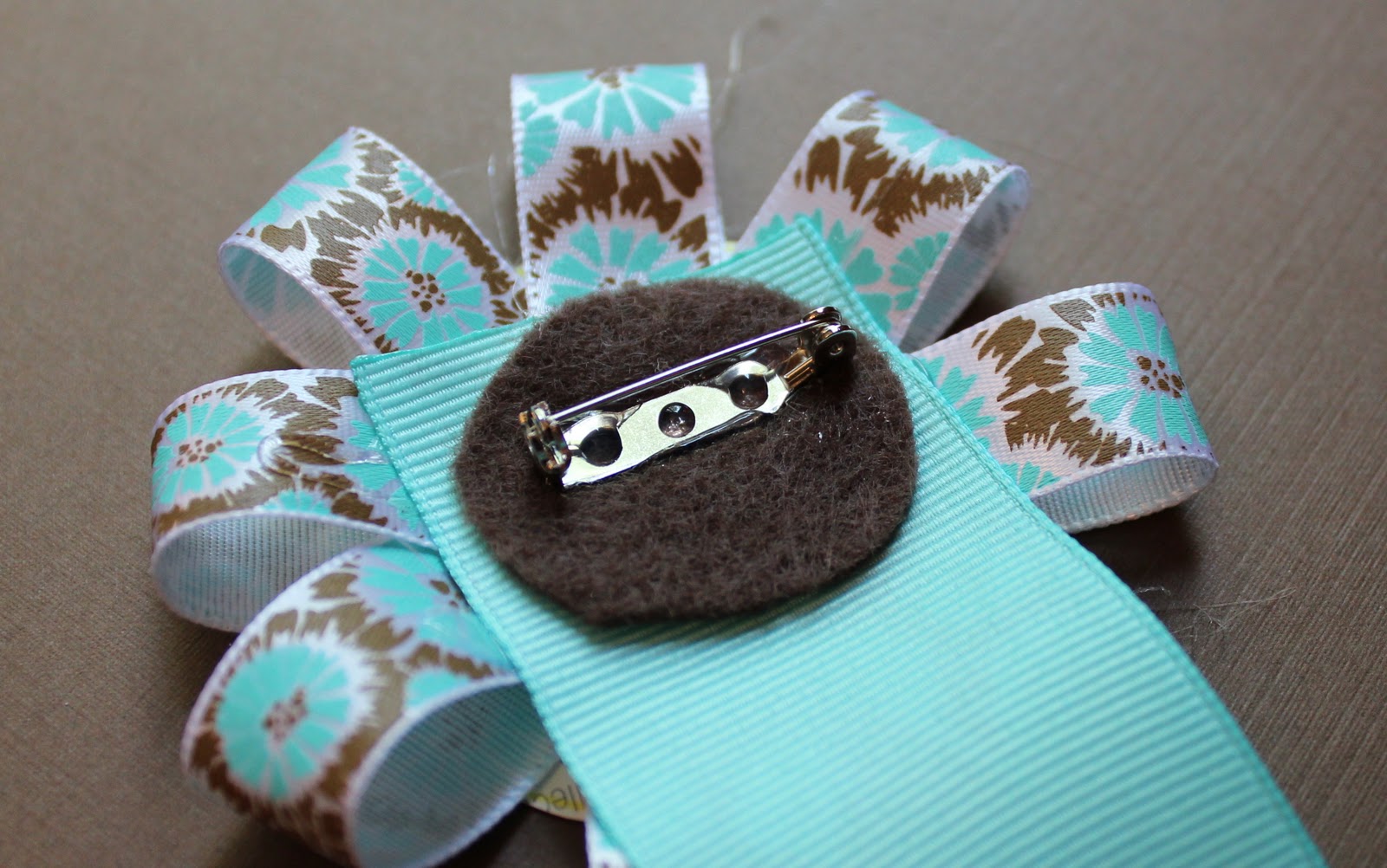 booturtle's show and tell: Custom Ribbons for Pennies