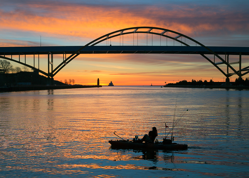 Urban Wilderness: A kayak’s-eye view of Milwaukee’s inner harbor