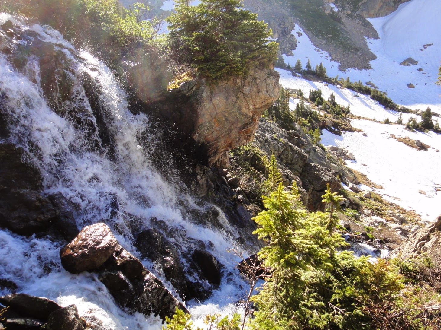 Hiking Rocky Mountain National Park: Snowdrift Peak and its lakes.