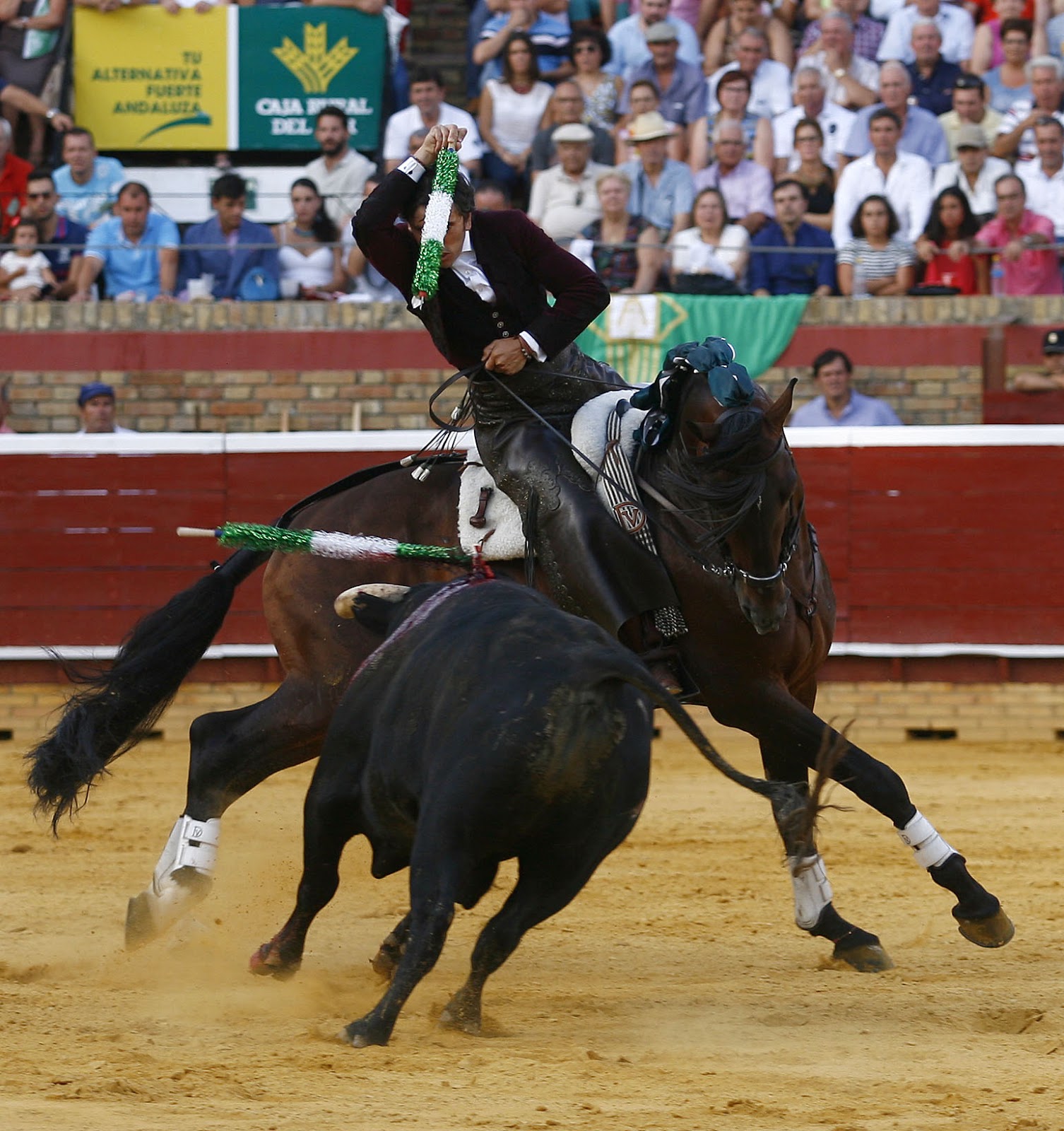 ambitotoros: Galería de la de rejones en Huelva por Arjona