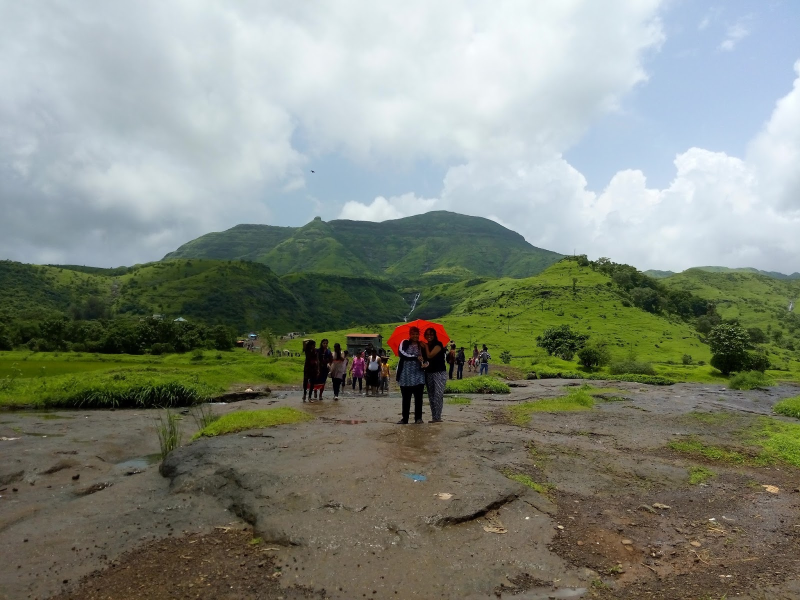 Bhivpuri Waterfall (Umroli) at Bhivpuri near Karjat | The journey of a ...