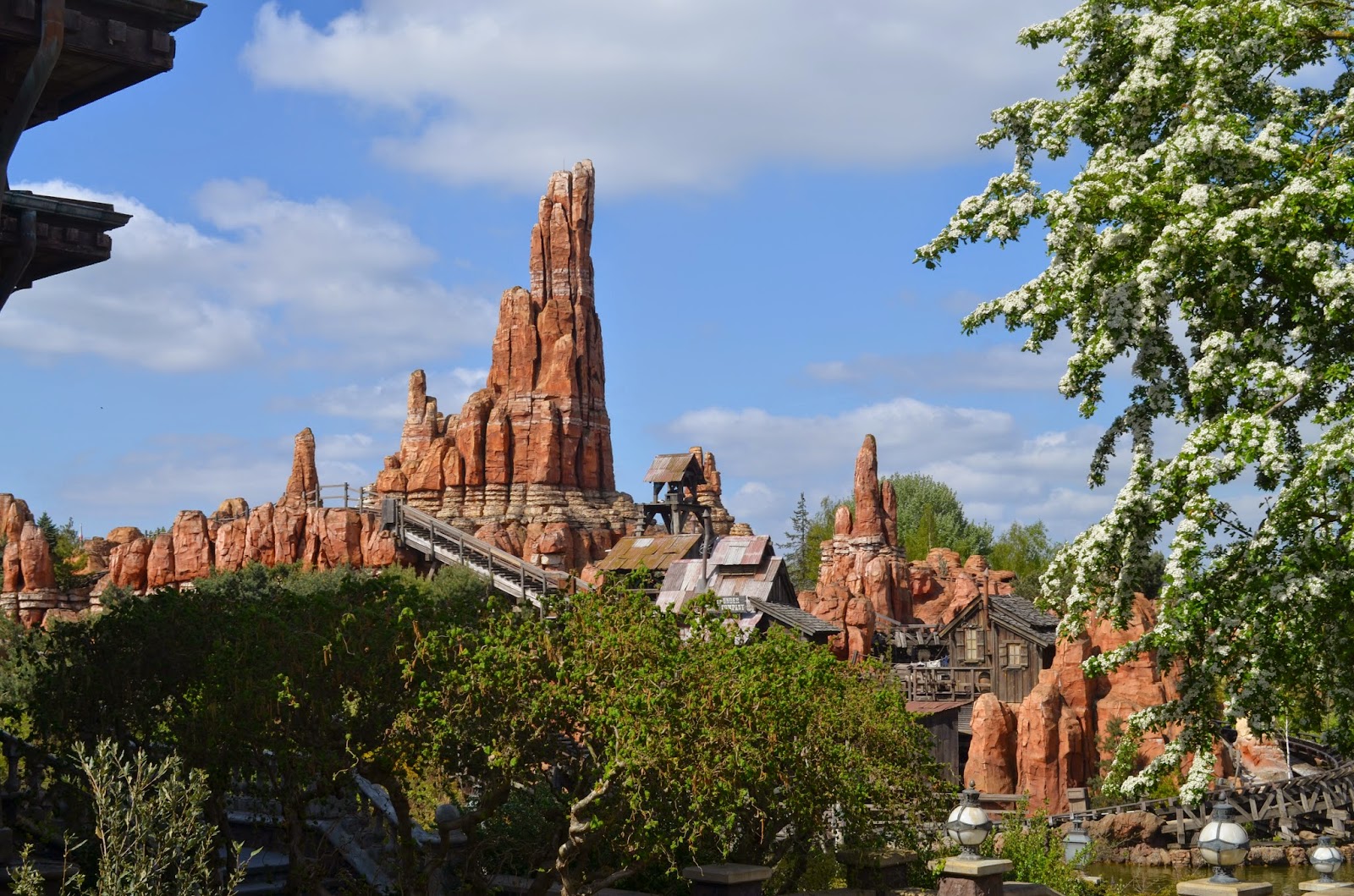 Na Disney: Disneyland Paris - o Mickey fala francês!