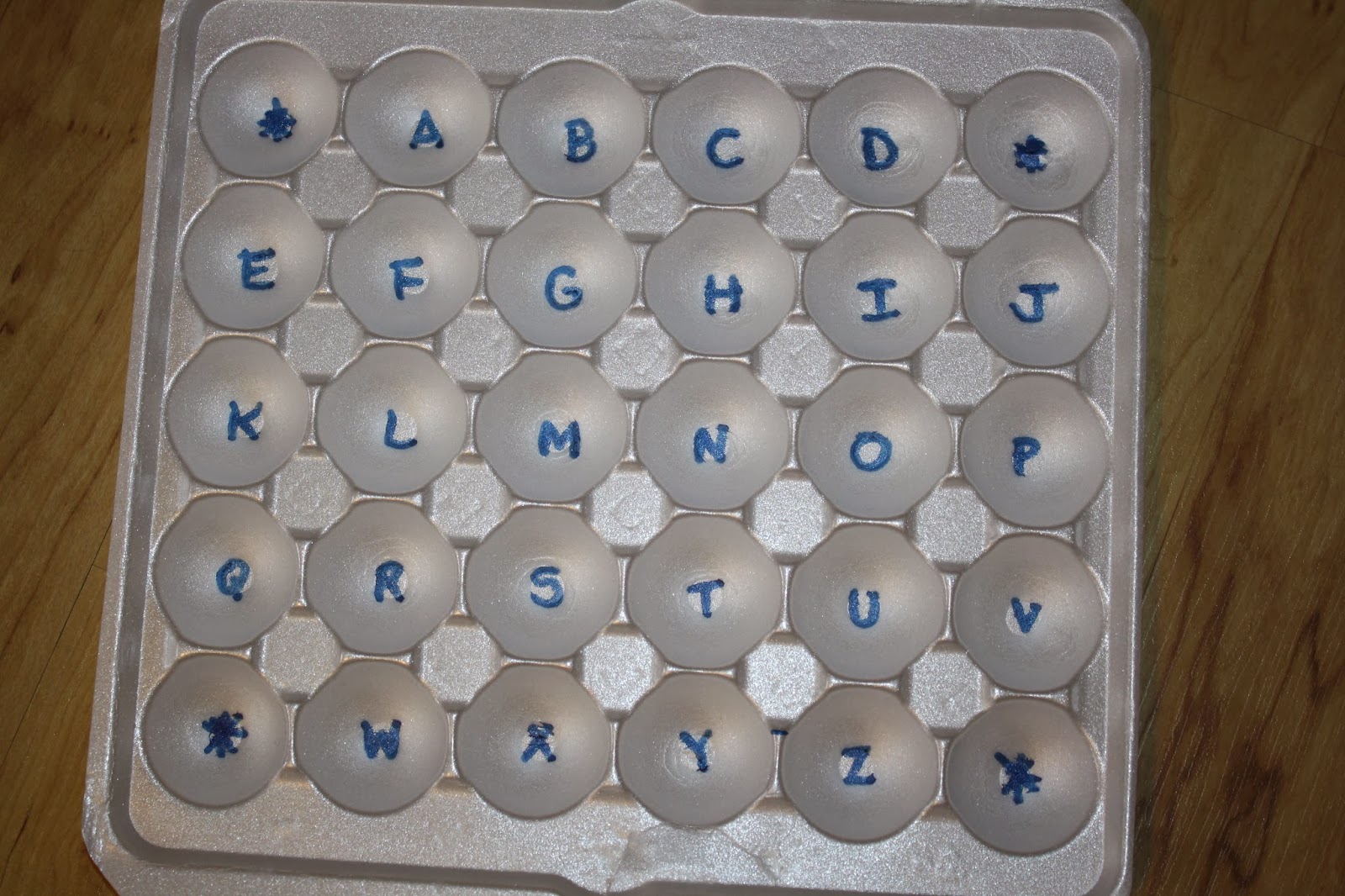 Differentiation Station Creations: More Snowballs and Letter Fun!!