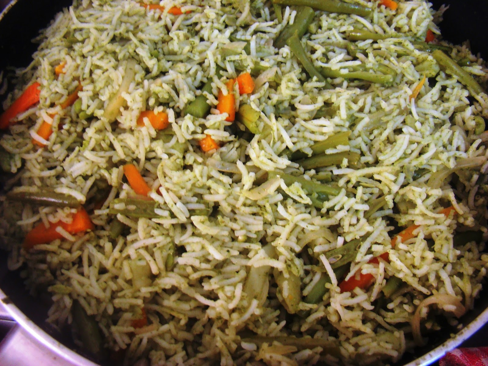 Veggiesome: Green Pulao