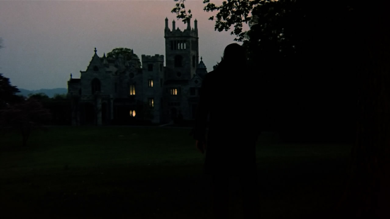 SPACE MONSTER: HOUSE OF DARK SHADOWS aka NAS SOMBRAS DA NOITE - 1970