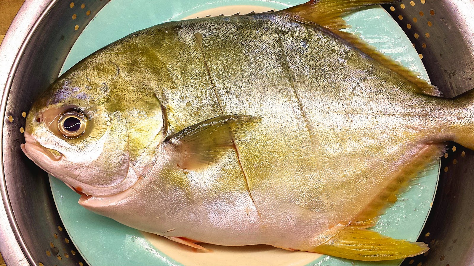 Let's eat......simple!: Thai Steamed Fish with Spicy Chili-Lime Sauce ...