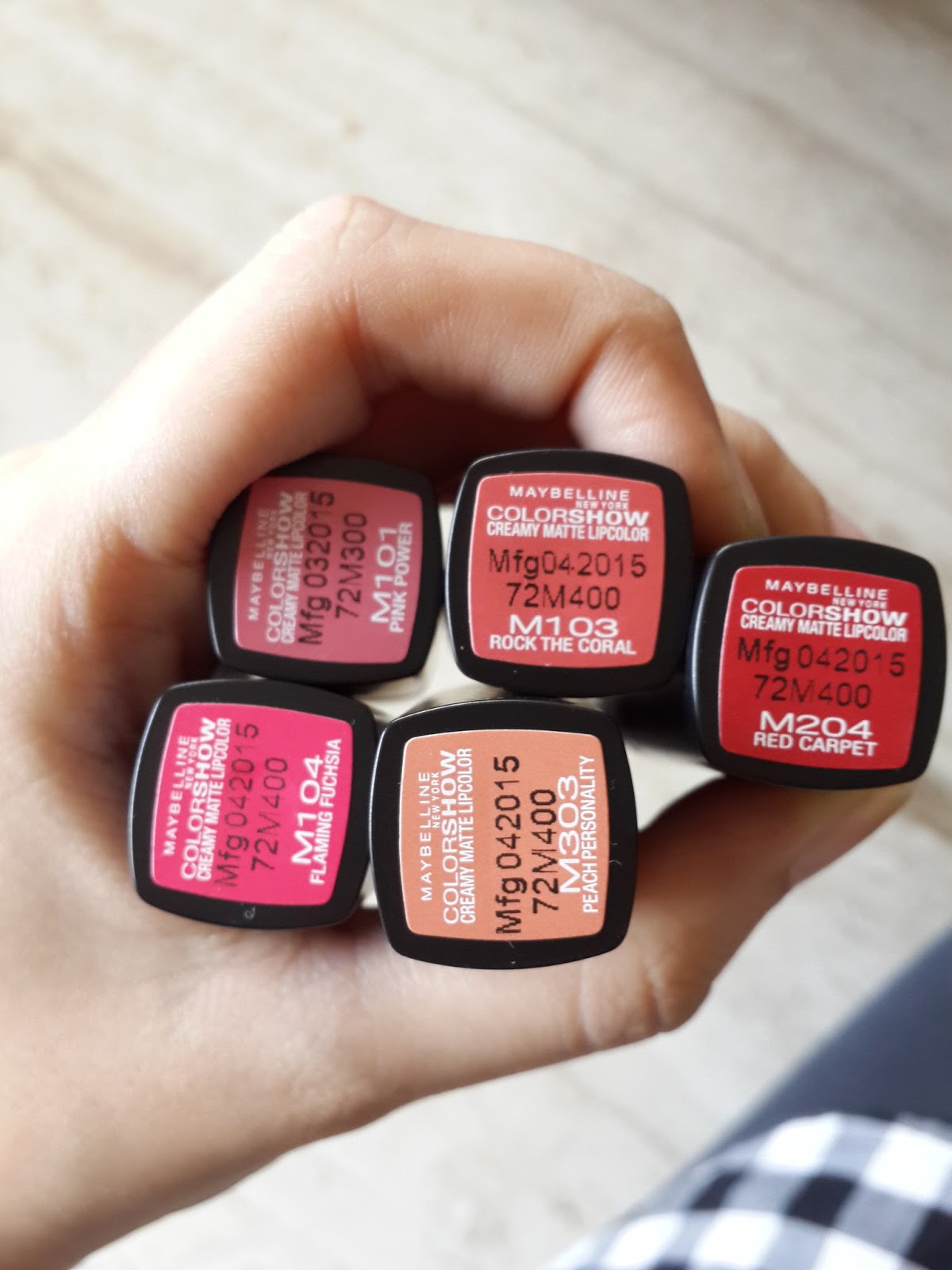 RIDZI MAKEUP: MAYBELLINE COLOR SHOW CREAMY MATTE LIPSTICK REVIEW