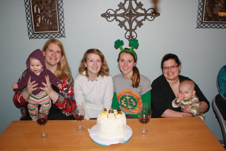 The Bubblelush: Schedule a Girls Night In Bake Club